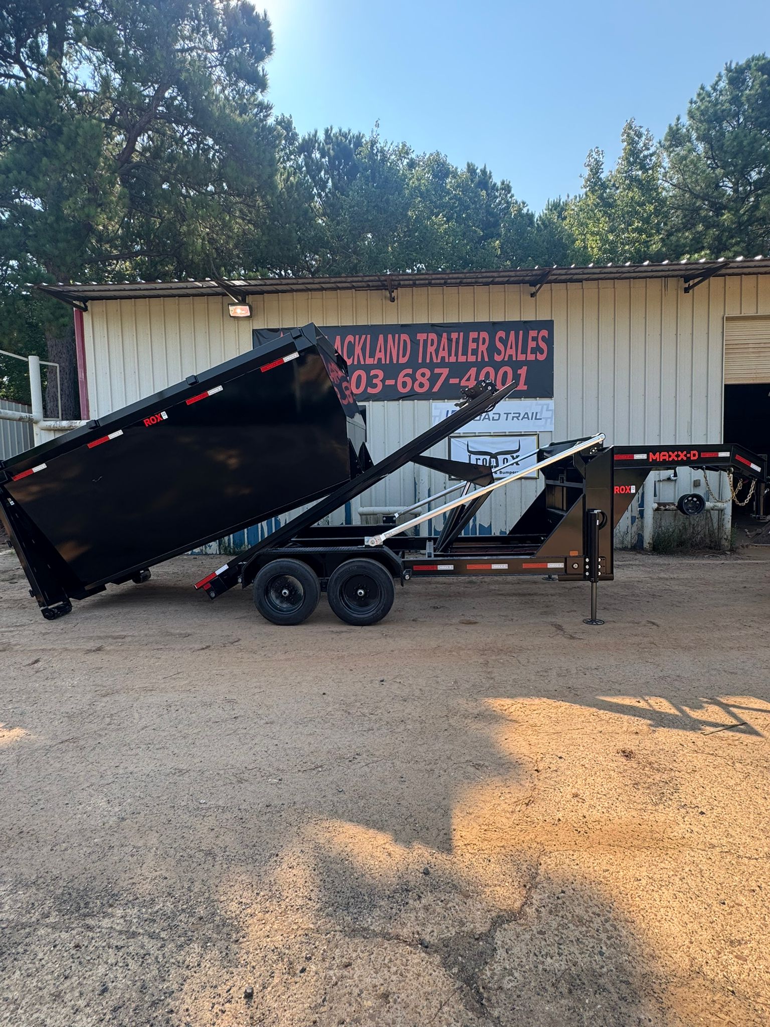 2025-MAXXD-Trailers-14'-X-83"-16K-ROX-Gooseneck-Roll-Off-with1-18-Yard ...